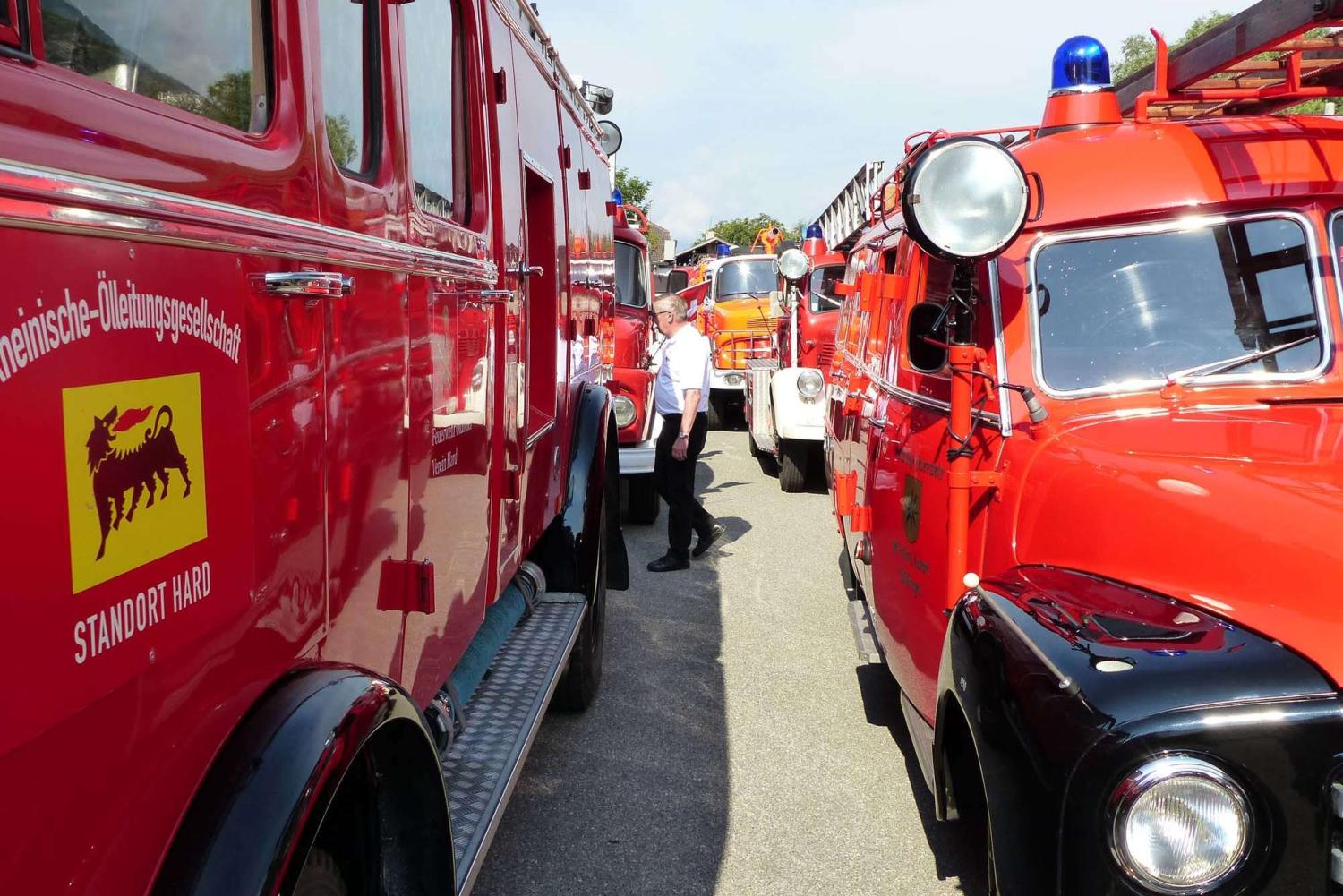 Feuerwehrfest mit Oldtimertreffen in Latsch; Einzug vom 23. Juli 2017 ...