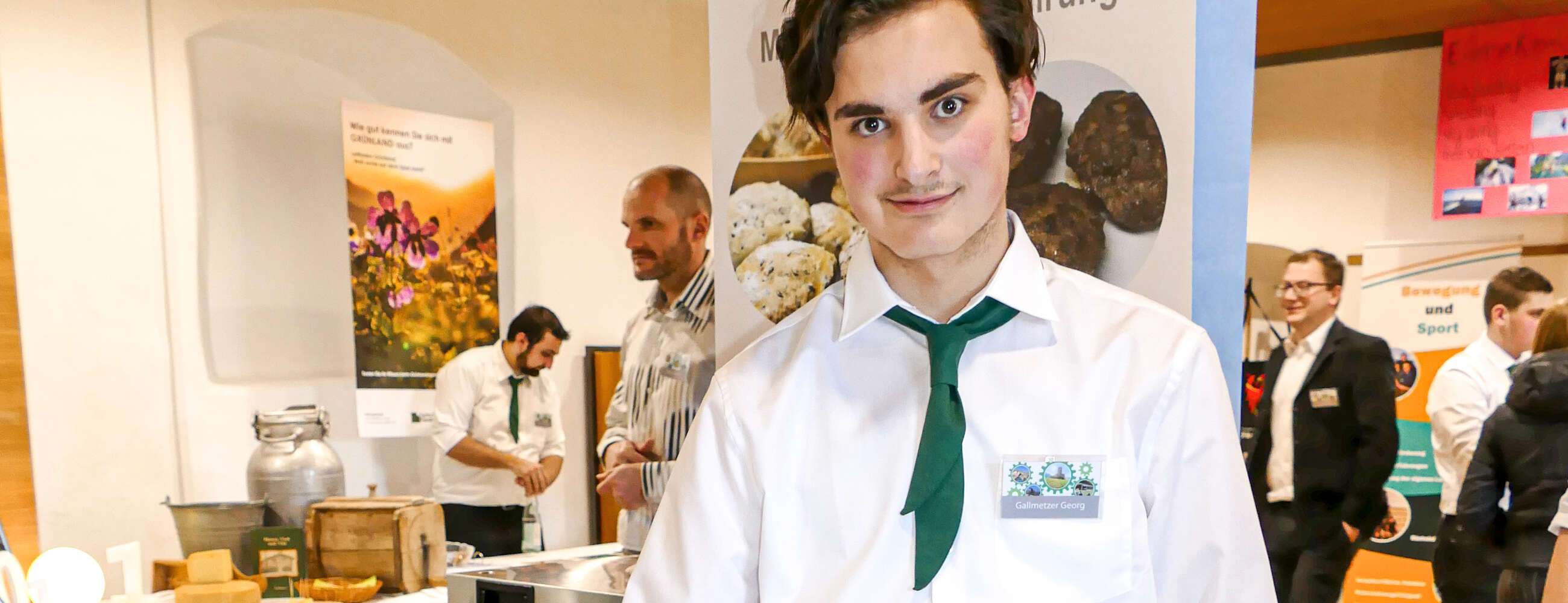 Gesellschaft - Fürstenburg: „WIR halten zusammen“ - der Vinschger