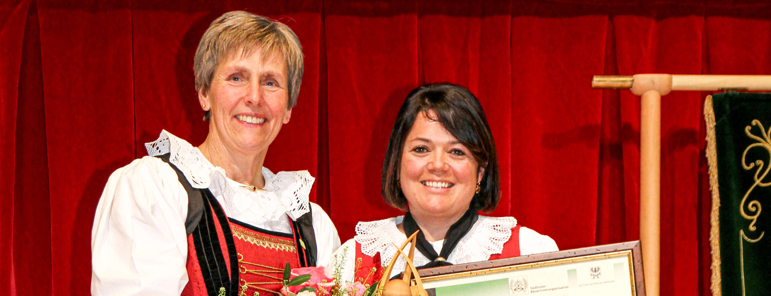 Gesellschaft - Maria, Bäuerin des Jahres 2024 - der Vinschger